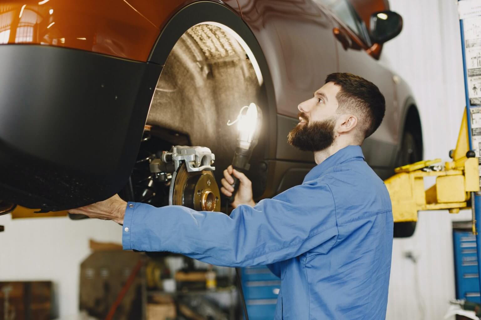 What Should I Do If My Brake Warning Light Comes On? - ClickMechanic Blog